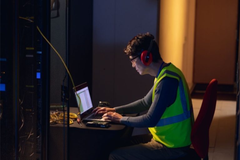 How to Conduct Noise Monitoring in the Workplace | TECS